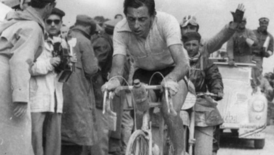 Fausto Coppi, 80 anni fa il primo Giro: i libri per ricordarlo - Prima ...